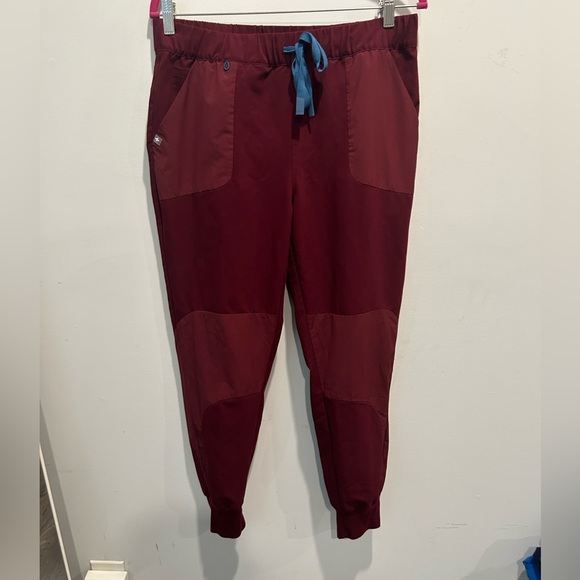 Figs | Pants & Jumpsuits | Disneys Figs Skinny Jogger Scrubs Medium ...